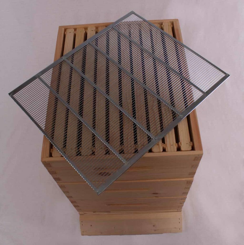 10 Frame Queen Excluder Metal - Napoleon Bee Supply