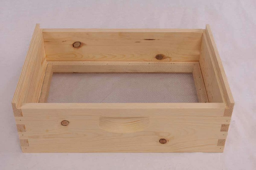 Quilt Box 10 Frame - Napoleon Bee Supply